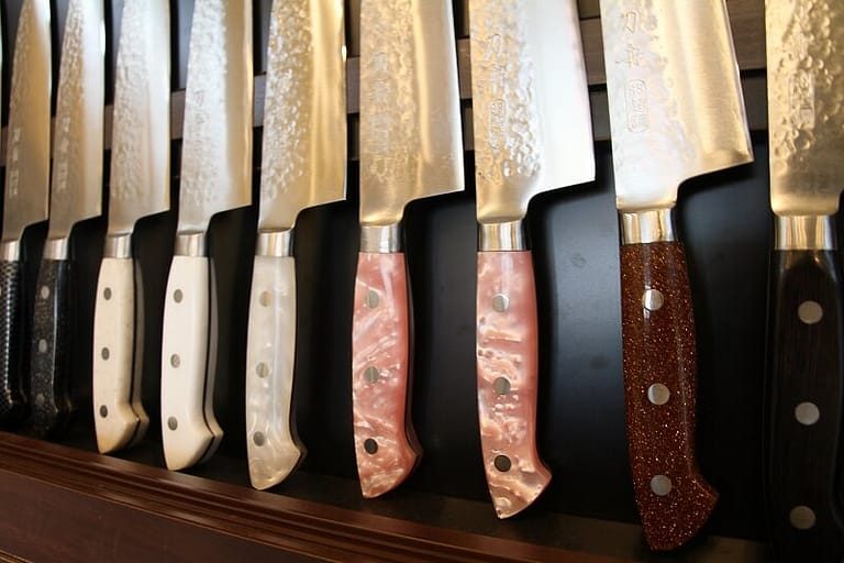 Choosing the Best Kitchen Knife Handle Material
